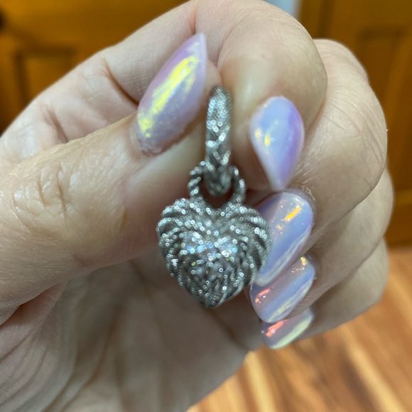 Judith Ripka | Jewelry | Judith Ripka Silver Crystal Heart Pendant ...